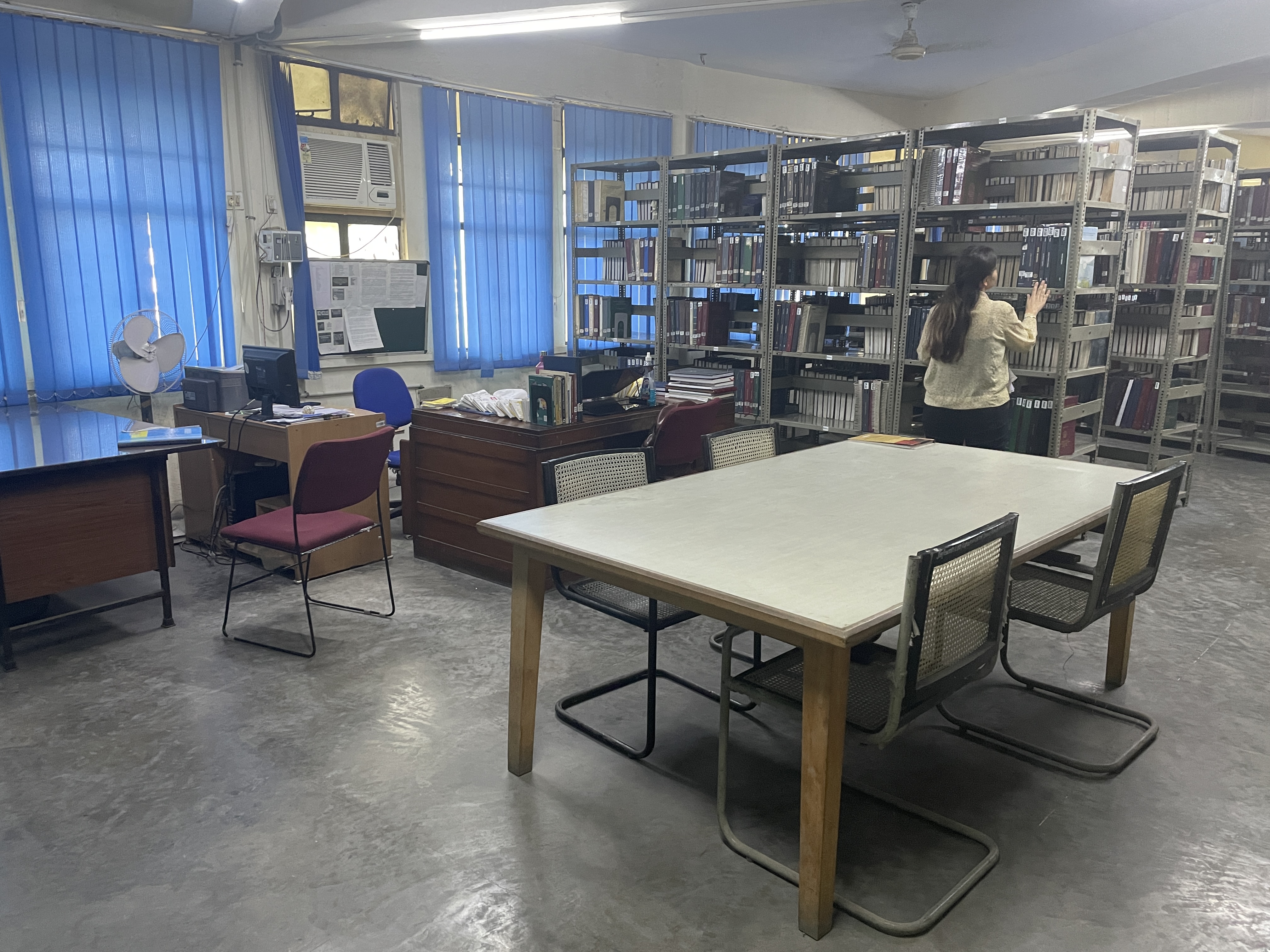 JAMIA HAMDARD LIBRARY AND INFORMATION SYSTEM